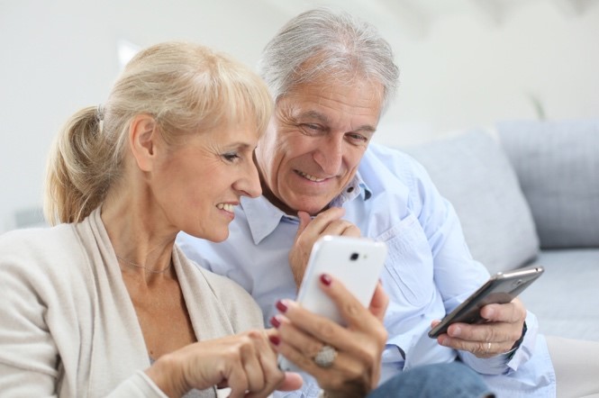 Best Apps For The Elderly | Living Water Communities